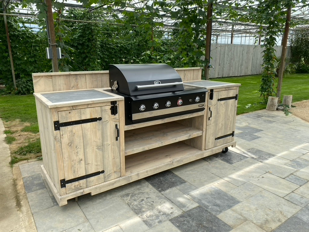 Buitenkeuken Gasbarbecue Pro – Rostiquesteigerhout